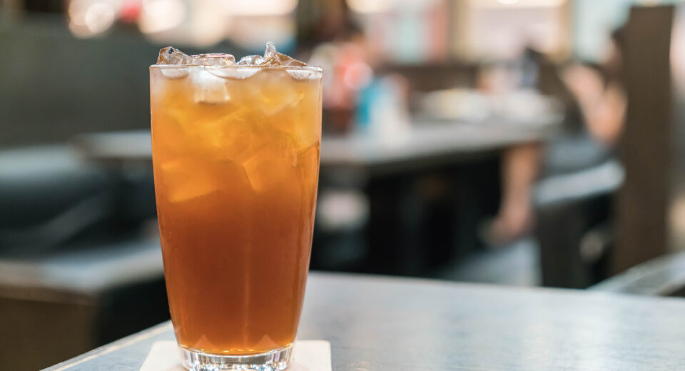 4 Bahaya Mengonsumsi Es Teh Manis Yang Perlu Kamu Ketahui - Pangansari blog